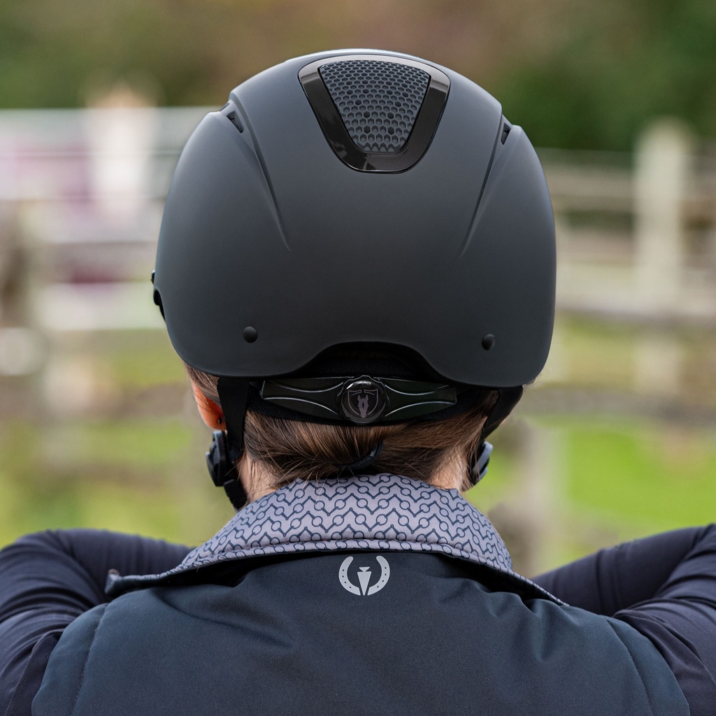 Tipperary Ultra Helmet | Tipperary Equestrian